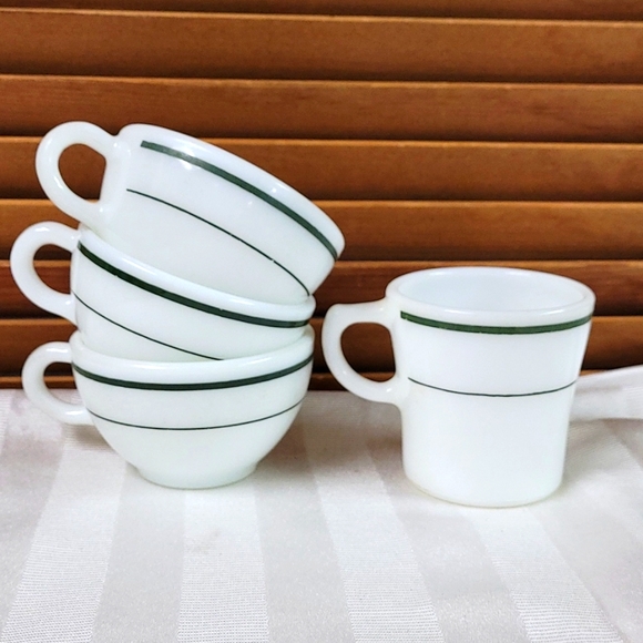 Pyrex | Dining | Vintage Pyrex Corning Green Band Restaurant Ware Cups ...